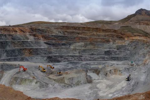 Foco en Perú: Radius Gold refuerza su equipo directivo para acelerar el ...